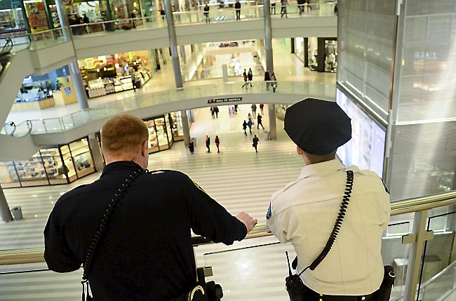 Mall Security Guard Duties - Security Guards Companies