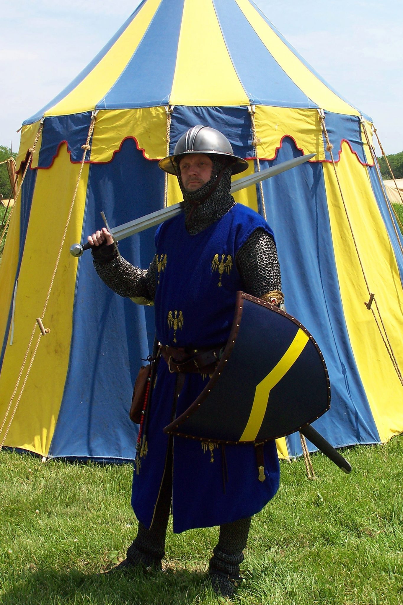 White Security Guard Shirts - Security Guards Companies